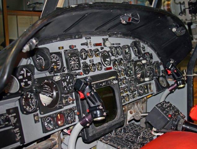 HSL-31_Cockpit_of_Copyright08_Pima_Air_Musuem_Tuscon_AZ_date_unknown ...